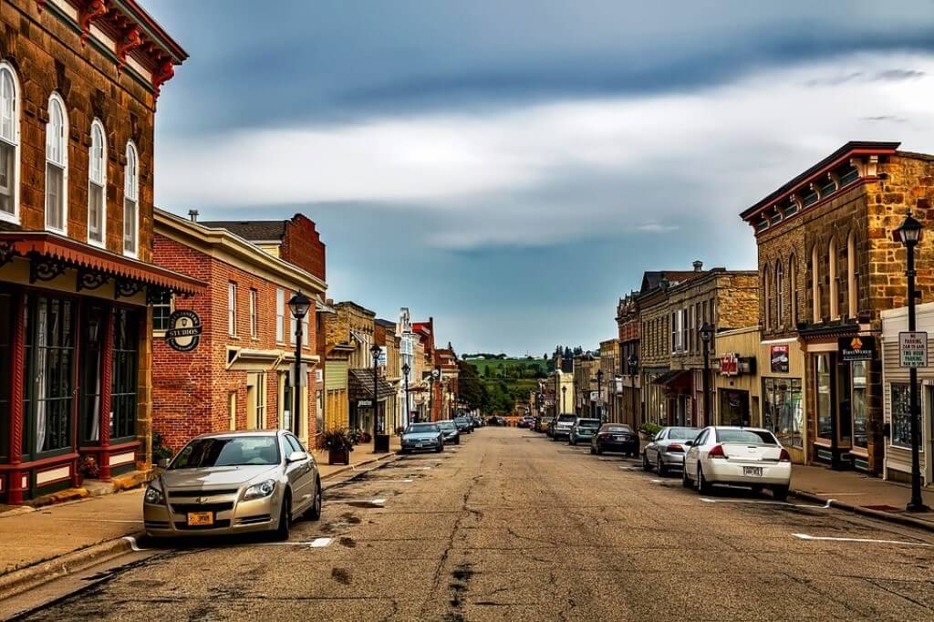 11 Beautiful Small Towns In Wisconsin You Must Visit - Cheerful Trails