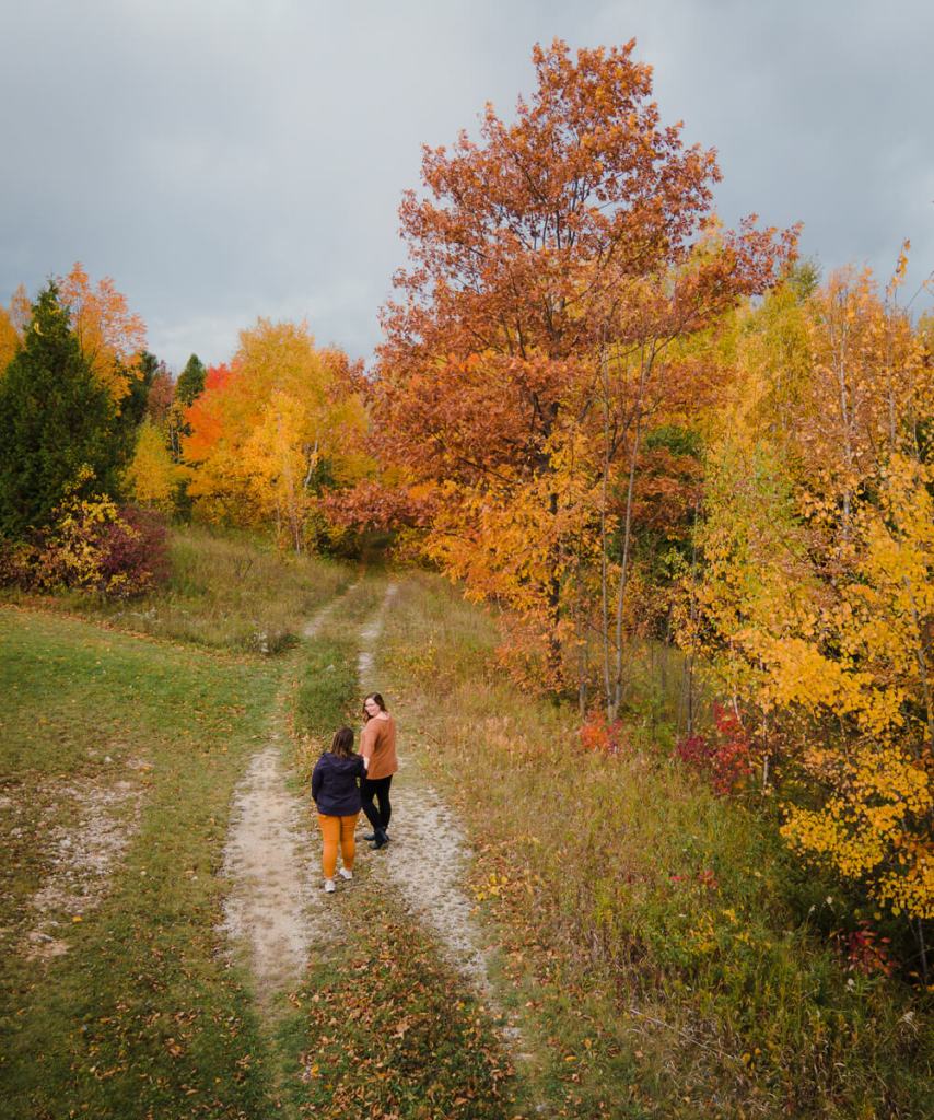 10 Cozy Romantic Getaways In Wisconsin For Couples - Cheerful Trails