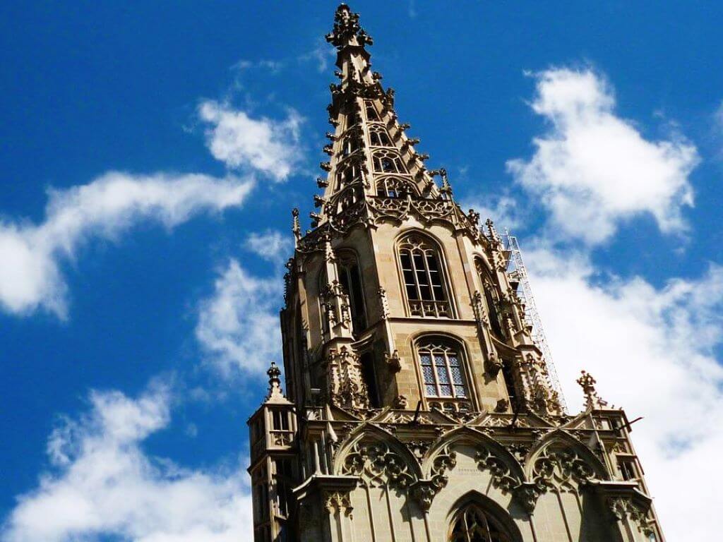 One Day in Bern: How to Spend 24 Hours in Bern - Cheerful Trails