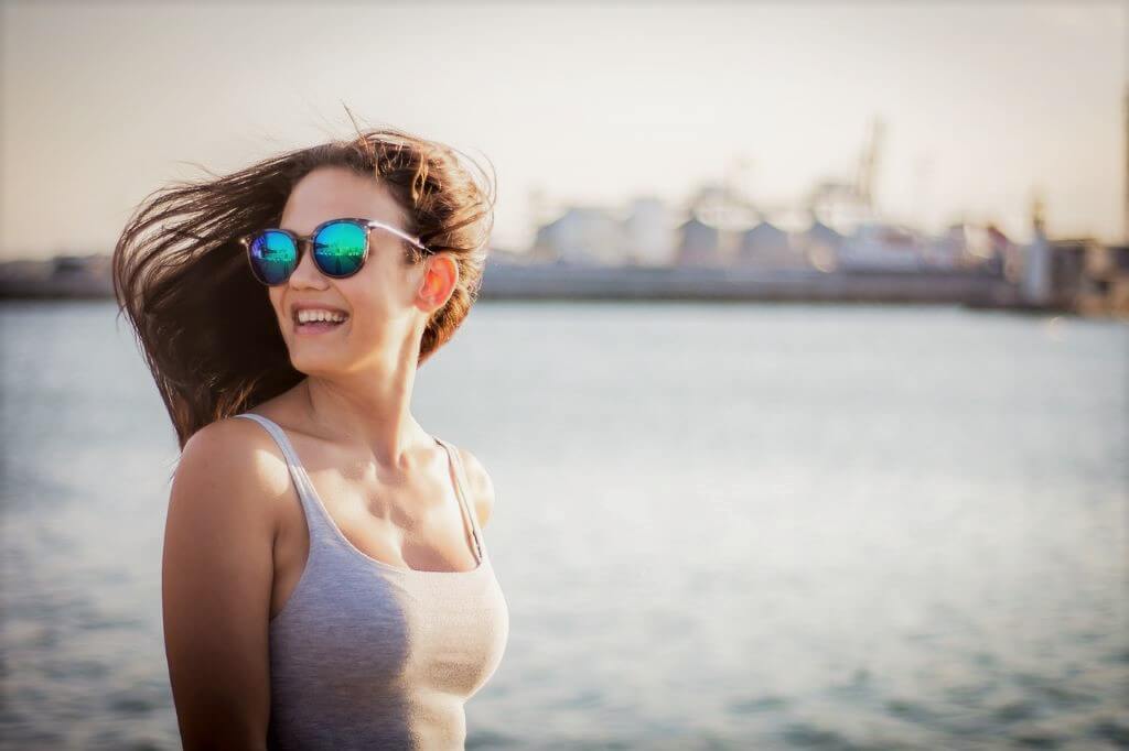 Easy And Effortless : Beach To Dinner Makeup Trends For Your Vacation ...